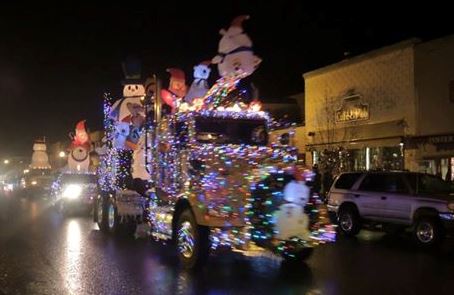 Ideas For Decorating A Truck Christmas Parade | Shelly Lighting